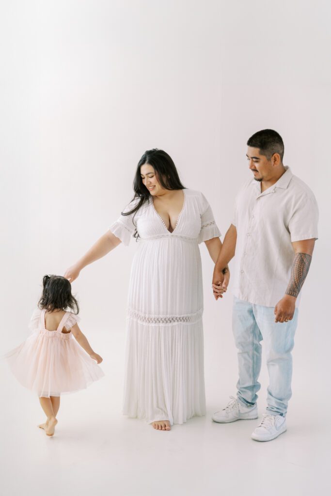 Fresno Studio Maternity Photos | Ashley Norton Photography